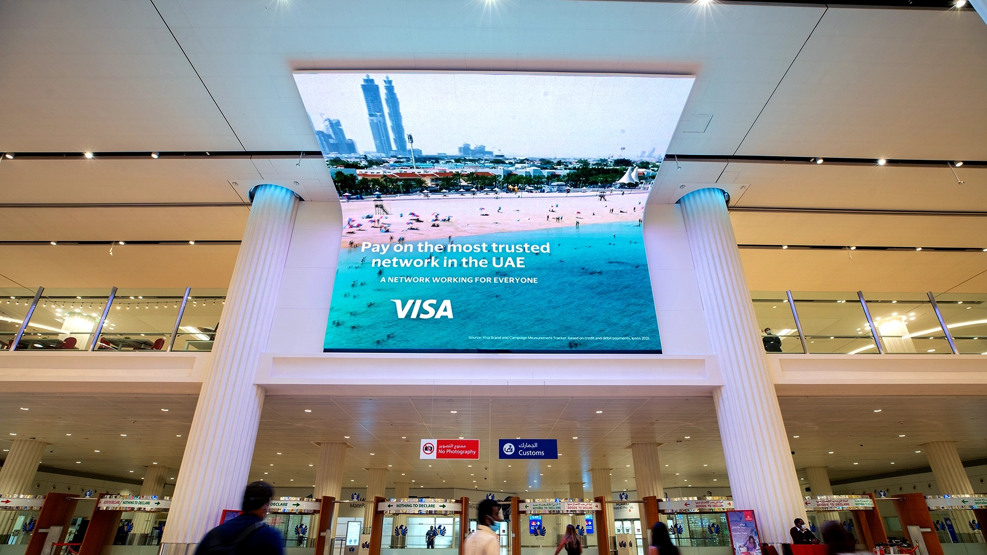 Terminal Influence: Why the World's Top Brands Advertise in Airports ...