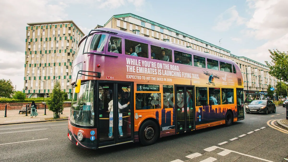 How to Use Buses as Part of a Multiformat Tourism Campaign - London Bus ...